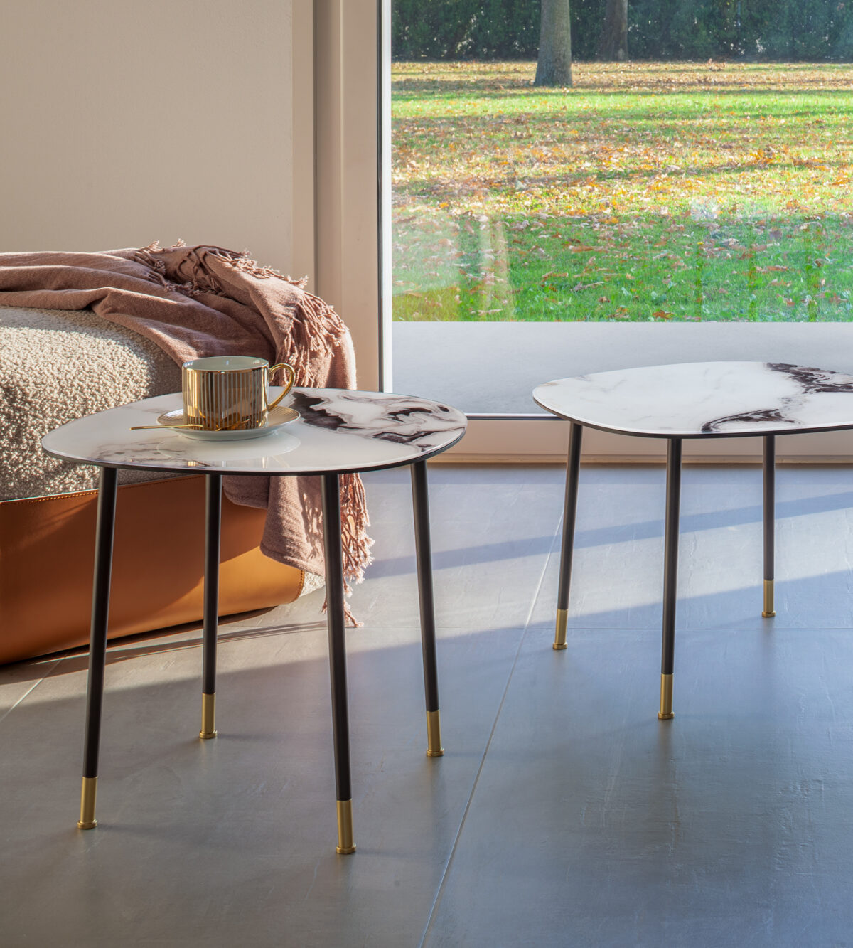 Pebble Trinity White glass - Morica Design by Brugnotto Group